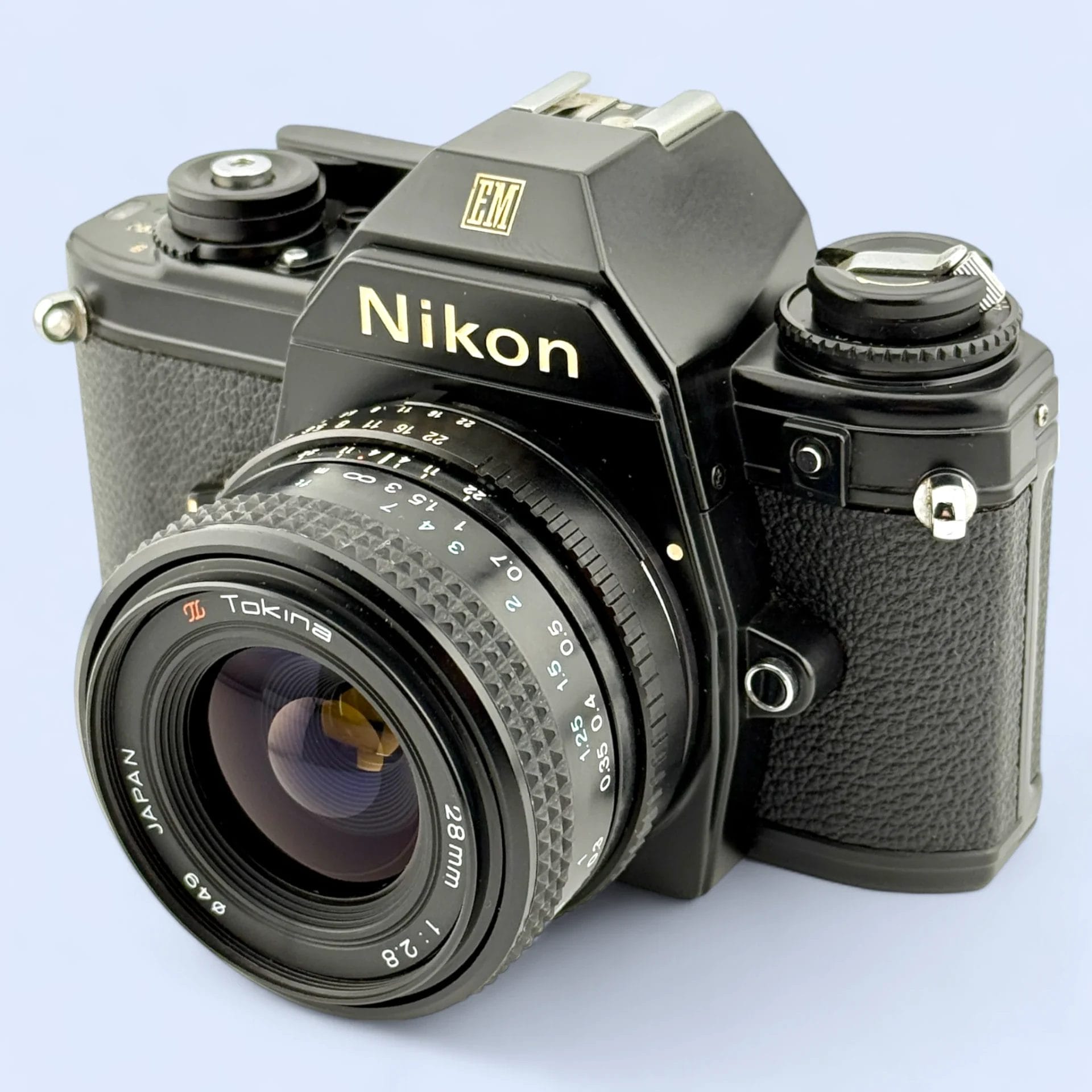 Nikon EM - Analogue Revival