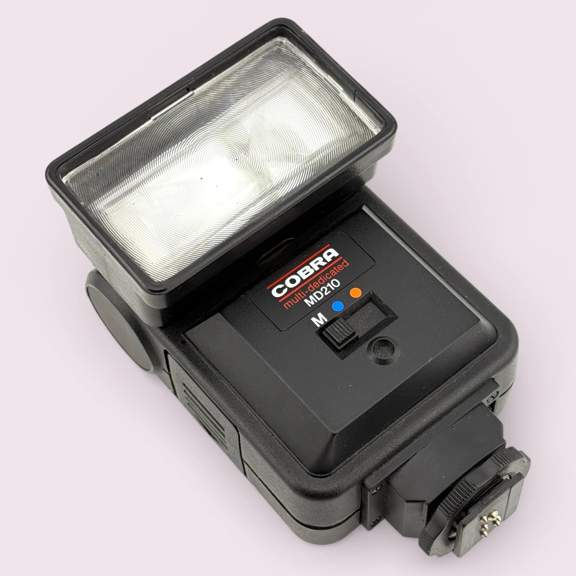 Cobra Camera Flash - Analogue Revival
